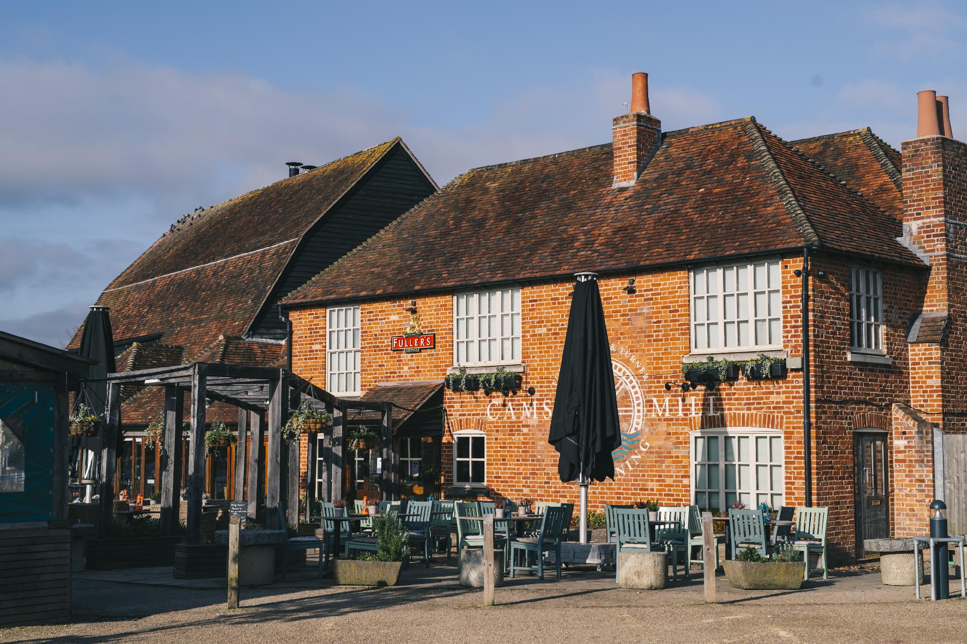 Cams Mill - Fuller's Pub and Restaurant in Fareham